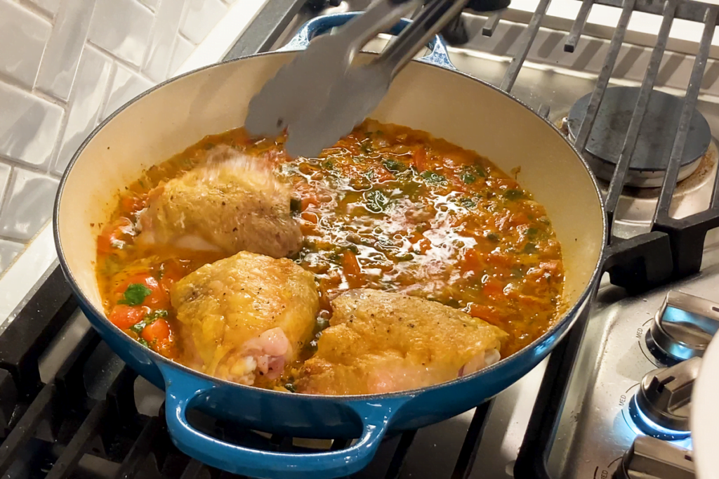 One-Pot Braised Chicken with Tomatoes, Garlic, and Herbs - Delishdoers
