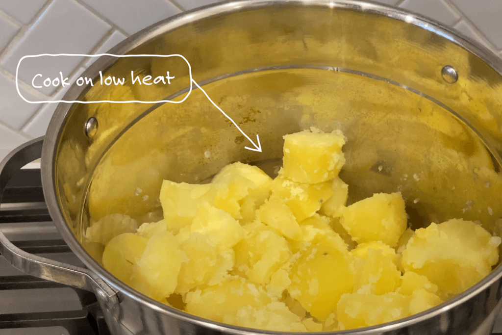 Creamiest Mashed Potatoes - Delishdoers